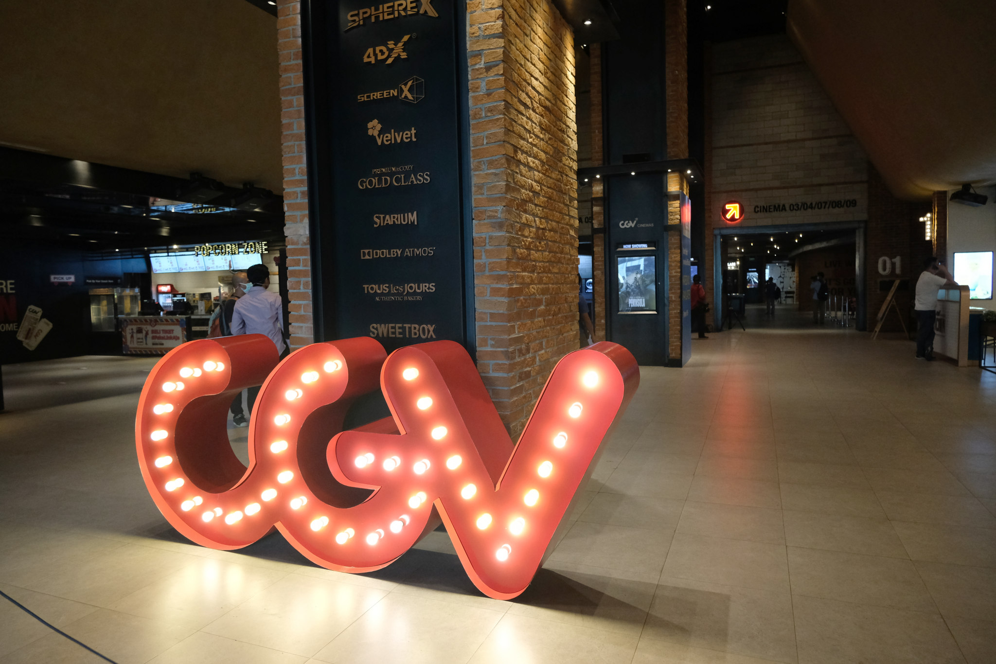 Hore! Pintu Teater Bioskop CGV Palembang Telah Dibuka - TrenAsia Hore! Pintu Teater Bioskop CGV Palembang Telah Dibuka - TrenAsia